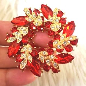 Jewelry | Rhinestone Red Wreath Brooch Pin Gold To | Poshmark